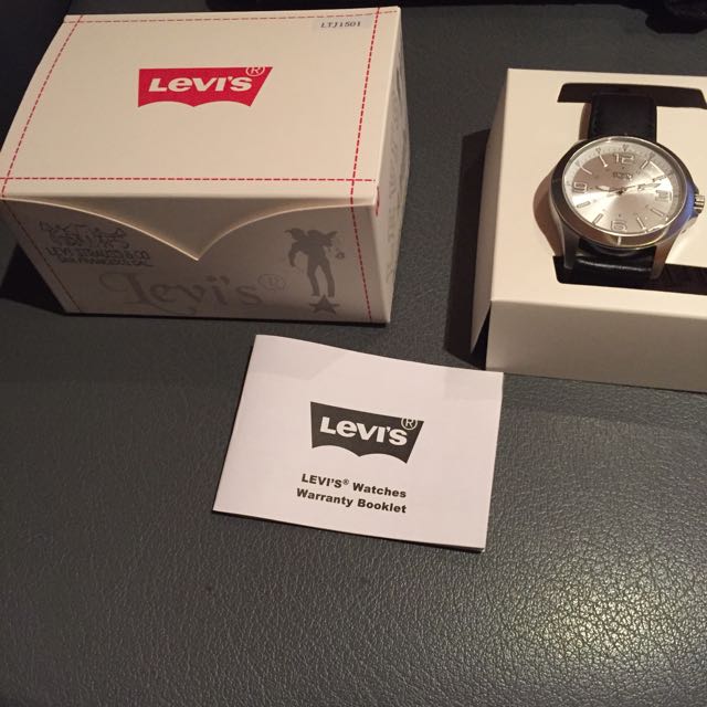 Levi's Watch, Mobile Phones & Gadgets, Wearables & Smart Watches on ...