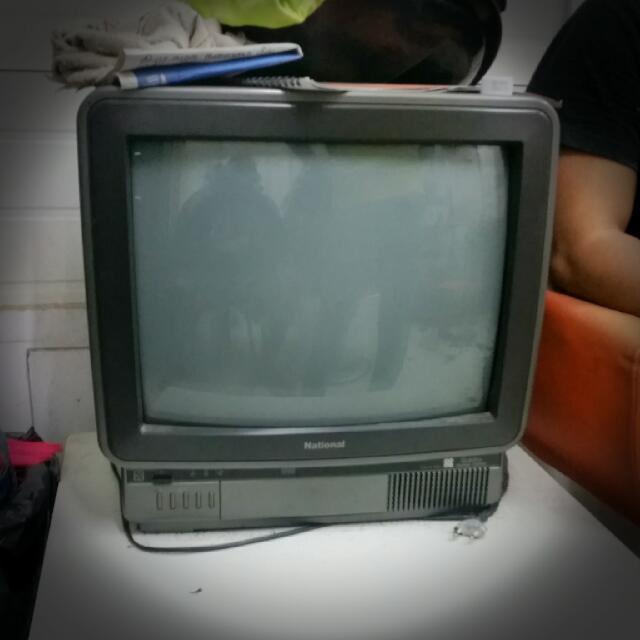 National 16 inch Colour TV, Food & Drinks, Alcoholic Beverages on Carousell