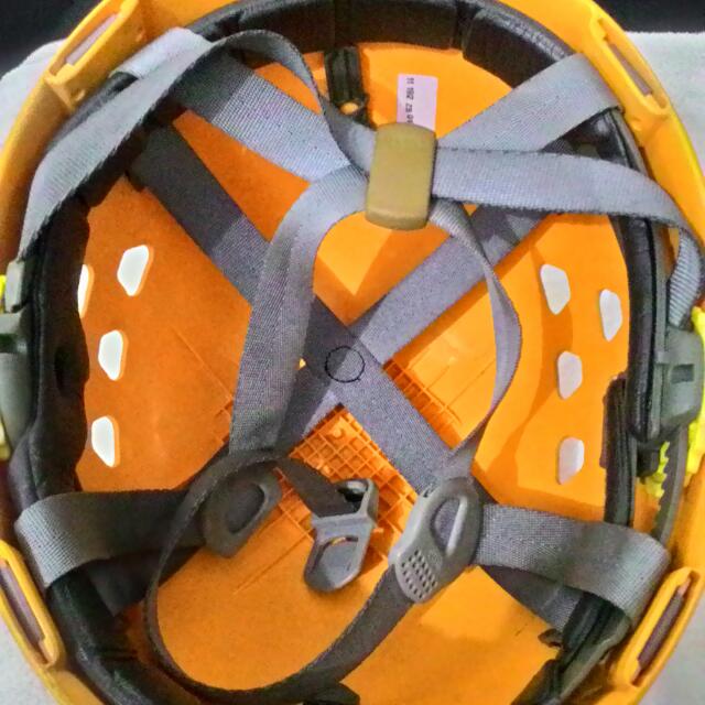 Petzl Ecrin Roc Yellow, Sports Equipment, Sports & Games, Billiards ...