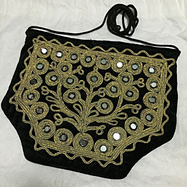 Arabic Gypsy Bag, Women's Fashion, Dresses & Sets, Traditional & Ethnic ...