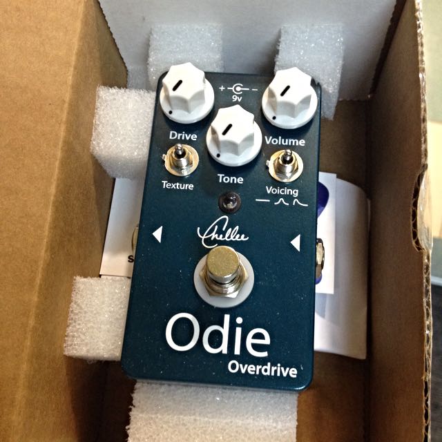 Chellee Odie Overdrive, Hobbies & Toys, Music & Media, Musical ...