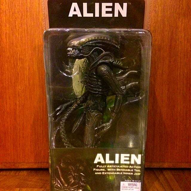 Aliens OFFICIAL 1979 MOVIE CLASSIC Action Figure, Hobbies & Toys, Toys ...
