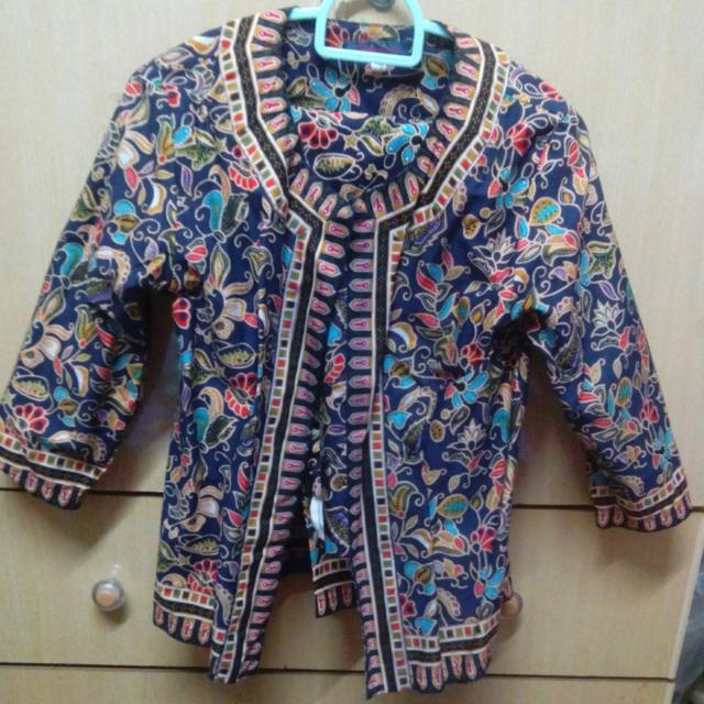 (Reserved) SIA Uniform- Inspired Set, Women's Fashion, Dresses & Sets ...