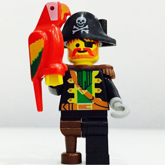 Lego Classic Pirate Captain Chief One Eyed Wooden Leg Hook Hand ...