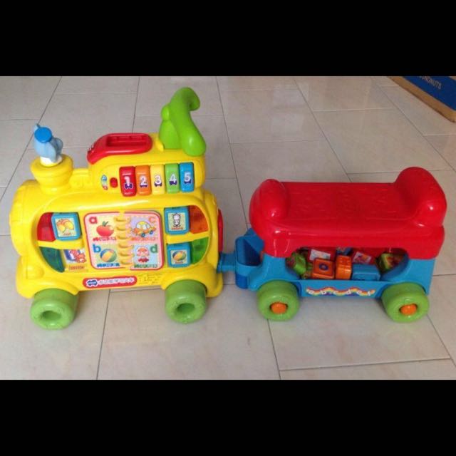 Vtech Alphabet Train, Babies & Kids, Infant Playtime on Carousell