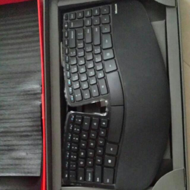 Microsoft Sculpt Ergonomic Keyboard, Computers & Tech, Parts ...