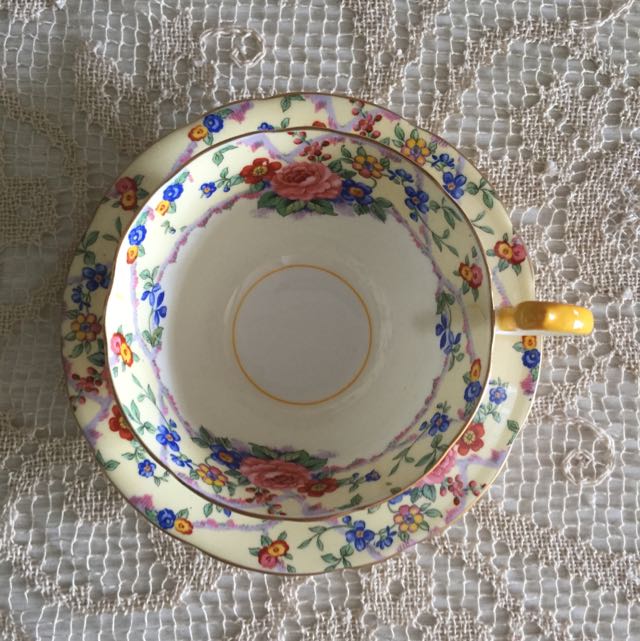 Aynsley Melrose Tea Cup, Furniture & Home Living, Kitchenware ...
