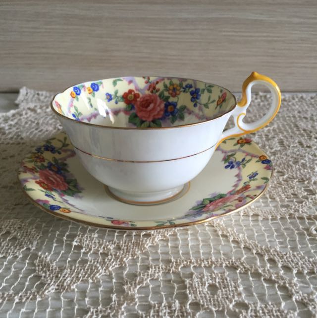 Aynsley Melrose Tea Cup, Furniture & Home Living, Kitchenware ...