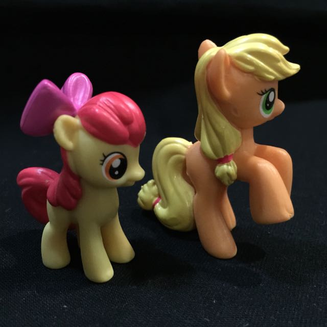 My Little Pony Applejack And Applebloom Blindbag Figures, Hobbies ...