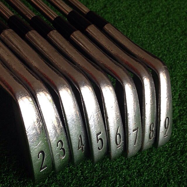 Titleist 695mb 2-9iron, Sports Equipment, Sports & Games, Golf on Carousell