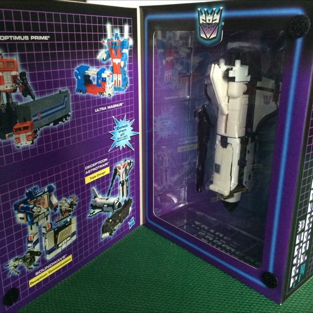 Transformers G1 reissue Astrotrain, Hobbies & Toys, Toys & Games on ...