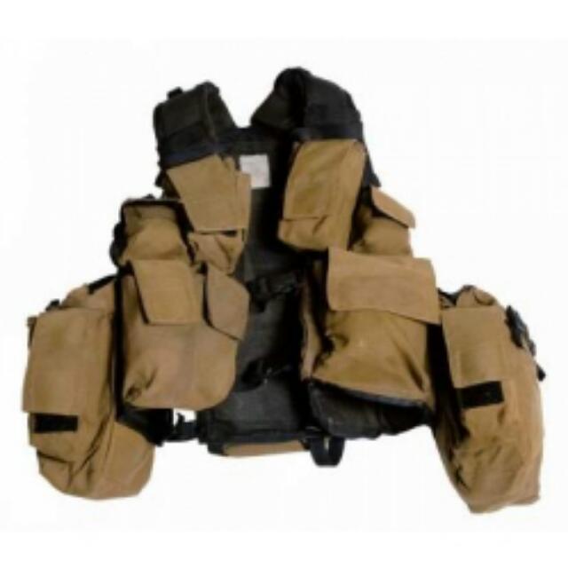 South African Defence Force Vest, Sports Equipment, Sports & Games ...