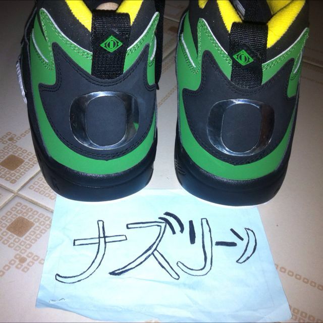 Nike Air Diamond Turf Oregon Duck Shoe Sample, Men's Fashion, Footwear ...