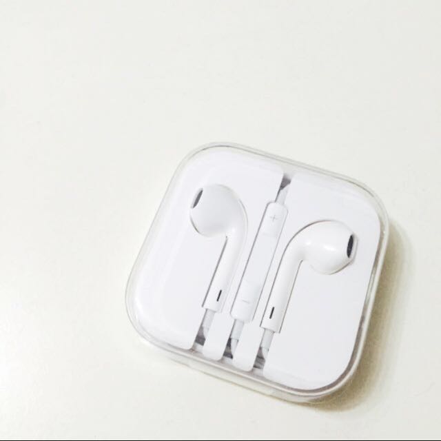 Apple Original Earpods, Computers & Tech, Parts & Accessories, Cables ...