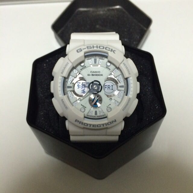 Authentic White G-Shock Watch, Mobile Phones & Gadgets, Wearables ...
