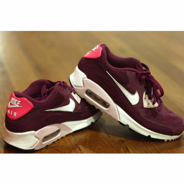 -PENDING- Nike Air Max 90 Essential, Women's Fashion, Footwear ...