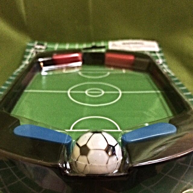 Table "Flickball", Hobbies & Toys, Toys & Games on Carousell