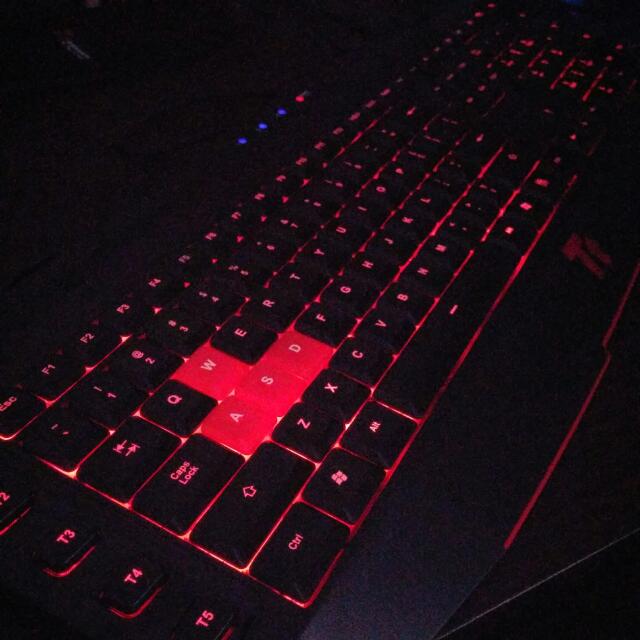 Thermaltake eSPORTS Challenger Ultimate Gaming Keyboard, Computers ...