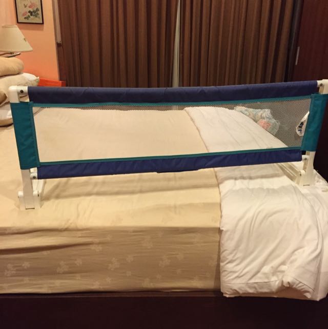 Safety 1st Bed rail, Babies & Kids, Baby Nursery & Kids Furniture, Bed ...