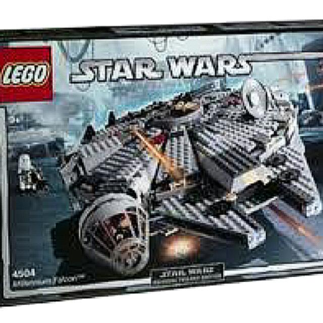Lego 4504 Star Wars Millenium Falcon., Hobbies & Toys, Toys & Games on ...