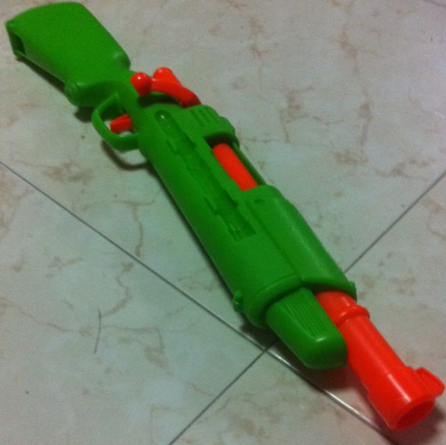 Buzzbee Hunter, Hobbies & Toys, Toys & Games on Carousell