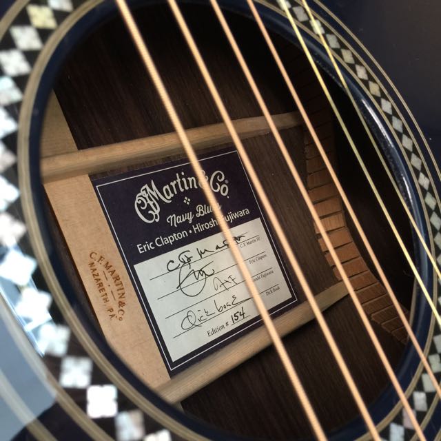 Martin Eric Clapton OM-ECHF Navy Blues Limited Edition, Hobbies & Toys ...