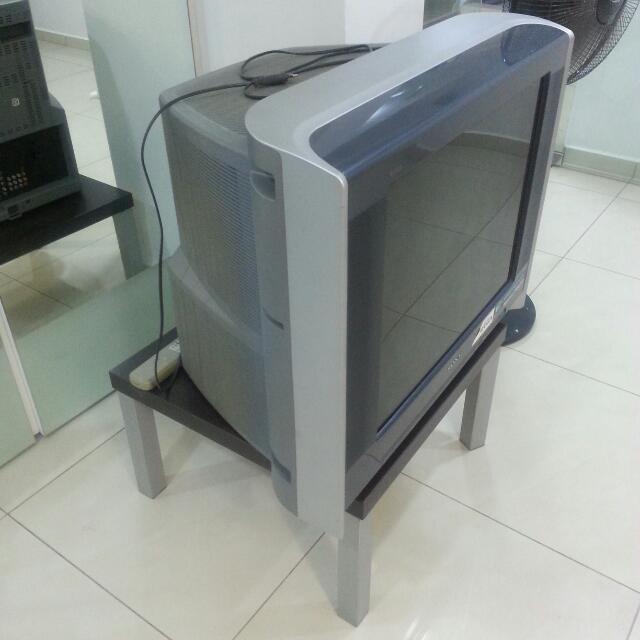 Television 29 " Inch Tv, Furniture & Home Living, Furniture, TV ...