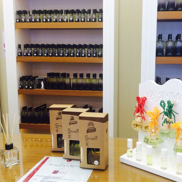 MAD Turkish Perfume, Women's Fashion, Jewelry & Organisers, Precious ...
