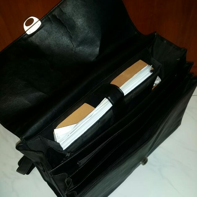 Solidex PERFORMANCE leather Laptop Bag With Expandable Compartments ...