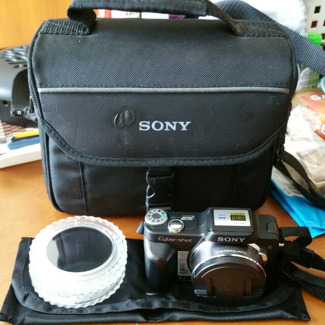 Sony DSC-H3 Digital Compact Camera, Photography, Cameras on Carousell
