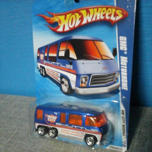 (Reserved)Hot Wheels GMC Motorhome Shuttle, Hobbies & Toys, Toys ...
