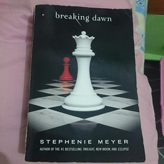 Breaking Dawn Story Book, Hobbies & Toys, Books & Magazines, Fiction ...
