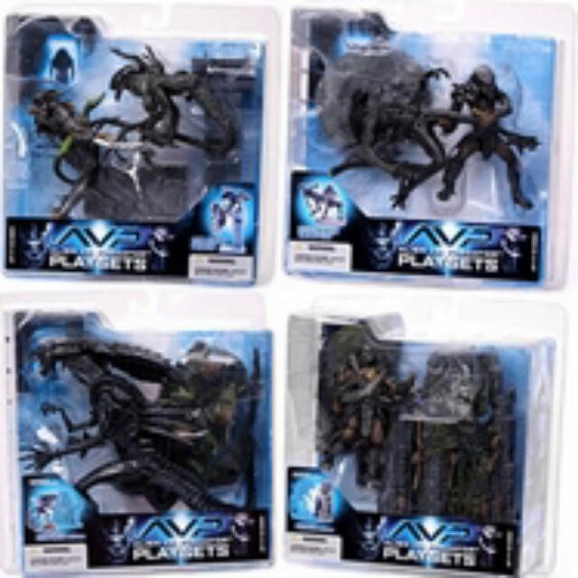 alien vs predator action figure set, Hobbies & Toys, Toys & Games on ...