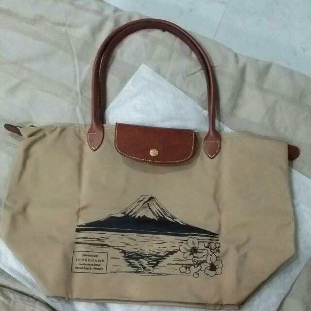 B41 *BRAND NEW* Longchamp Japan Limited Edition, Luxury on Carousell
