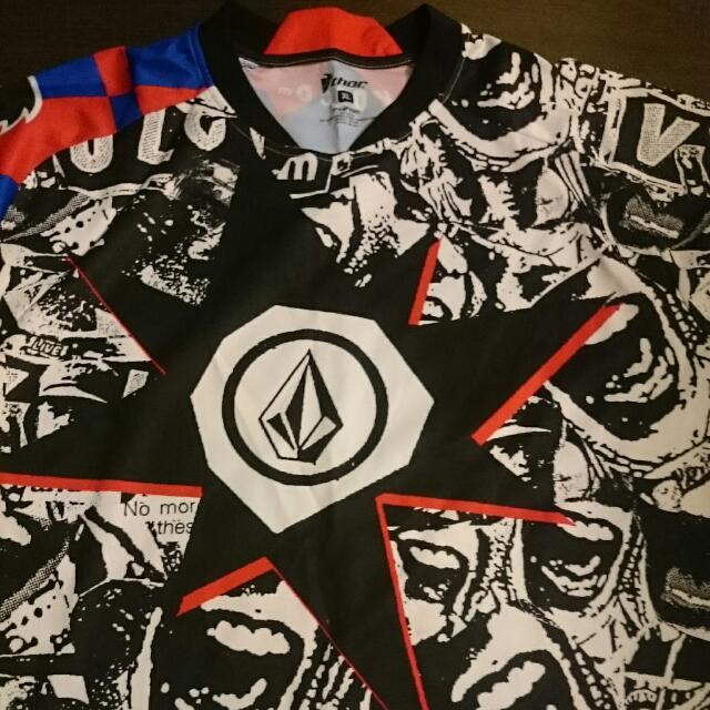 Thor X Volcom Phase Motocross Jersey, Men's Fashion, Tops & Sets, Swim ...