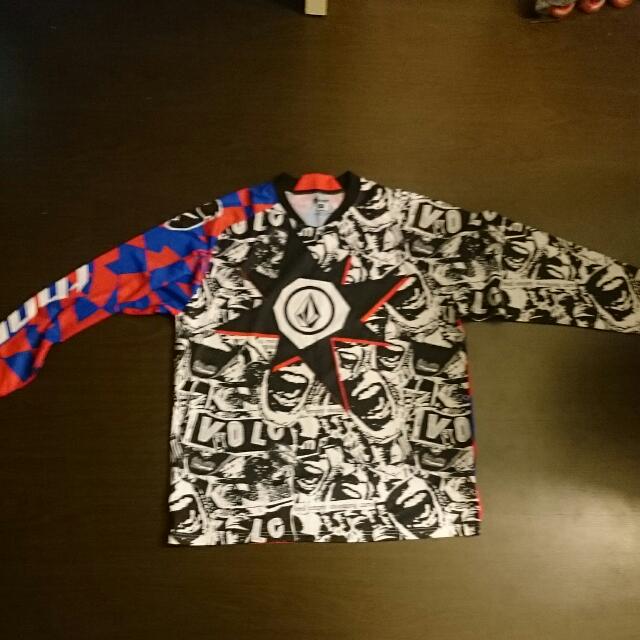 Thor X Volcom Phase Motocross Jersey, Men's Fashion, Tops & Sets, Swim ...