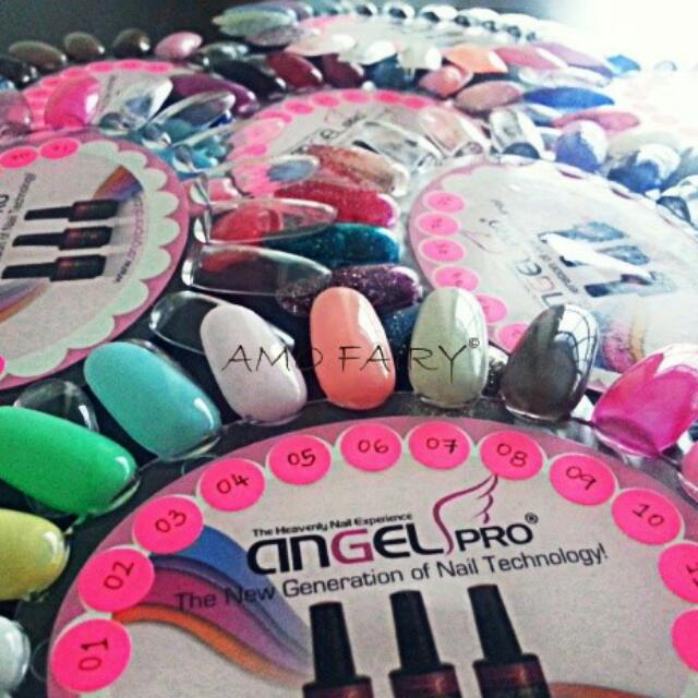 Express GEL Manicure @ $12, Women's Fashion, Muslimah Fashion ...