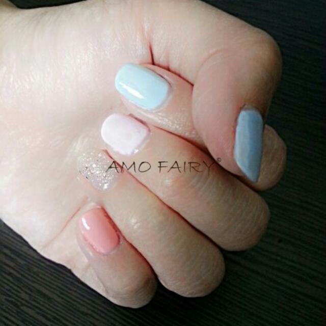 Express GEL Manicure @ $12, Women's Fashion, Muslimah Fashion ...