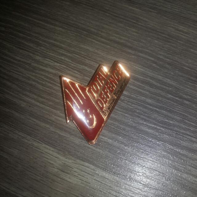 Total Defence Badge, Health & Nutrition, Face Masks & Face Shields on ...