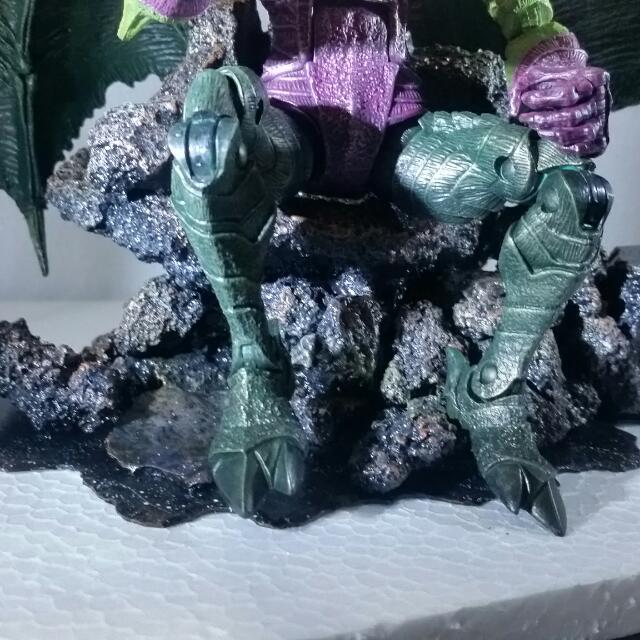 Marvel Legends Annihilus BAF Repaint With Custom Asteroid Throne ...