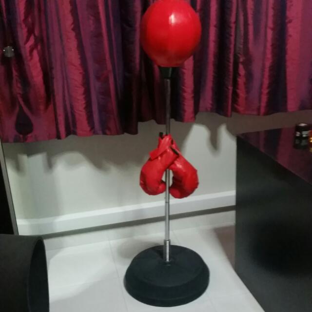 Punching ball, Sports Equipment, Sports & Games, Racket & Ball Sports ...