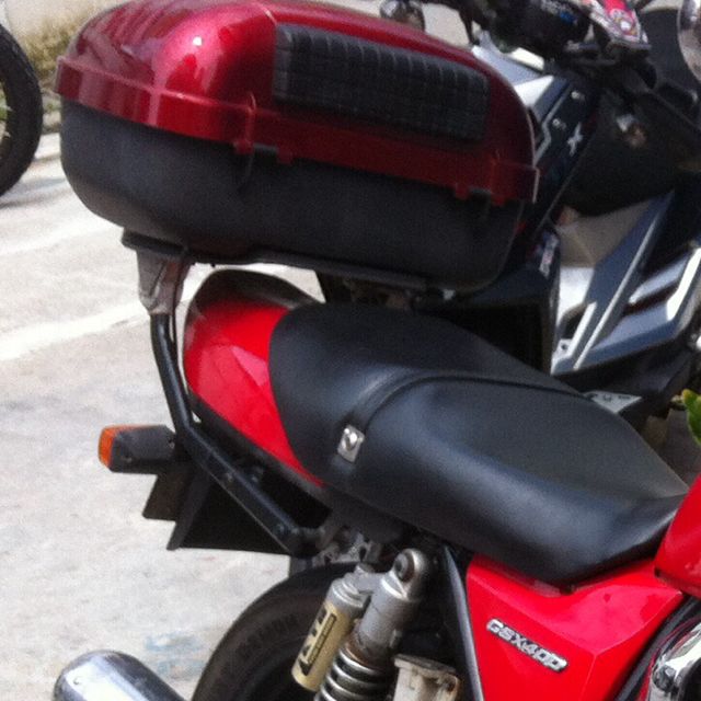 Zeus Motorcycle Top Box + rack, Cars on Carousell