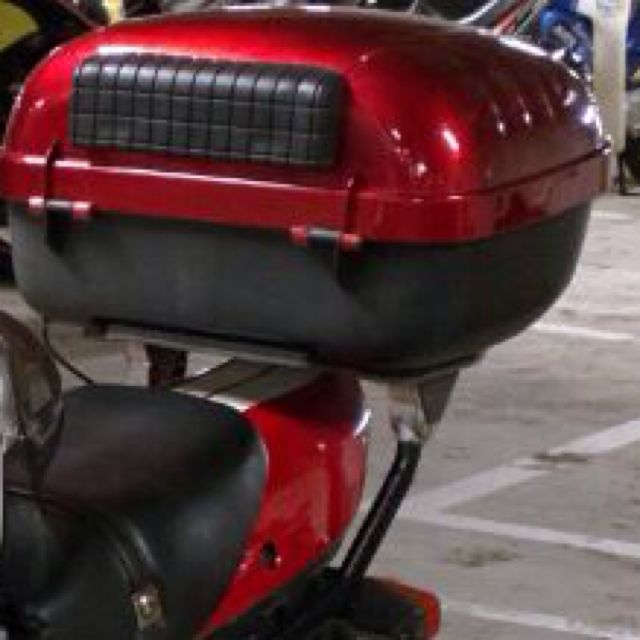 Zeus Motorcycle Top Box + rack, Cars on Carousell