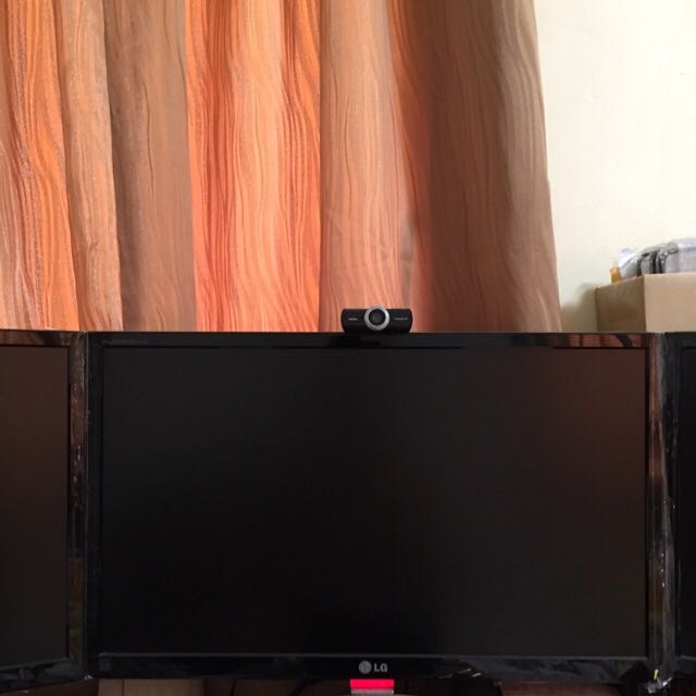 LG Flatron E2360 23" LED Monitor Ultra Slim Design (3 Pcs), Hobbies ...