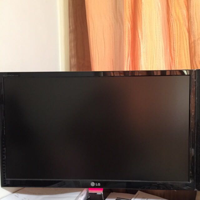 LG Flatron E2360 23" LED Monitor Ultra Slim Design (3 Pcs), Hobbies ...