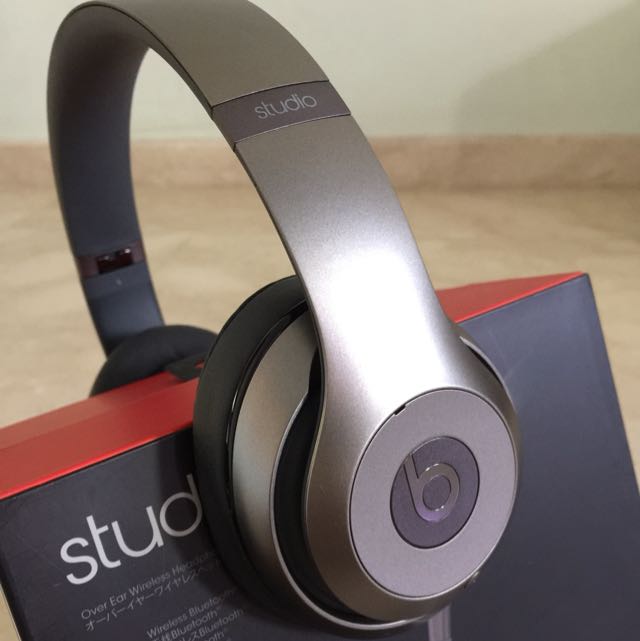 Beats Studio Wireless Titanium Silver, Computers & Tech, Parts ...