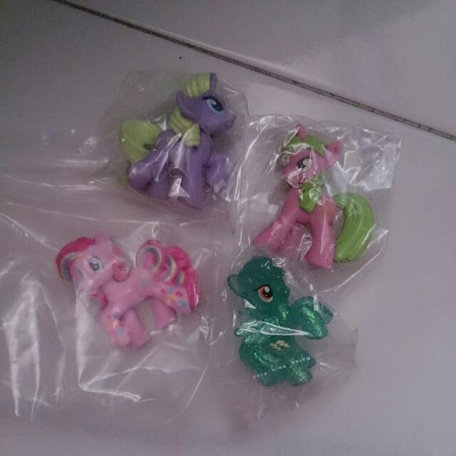 MLP My Little Pony Figure Set, Hobbies & Toys, Toys & Games on Carousell