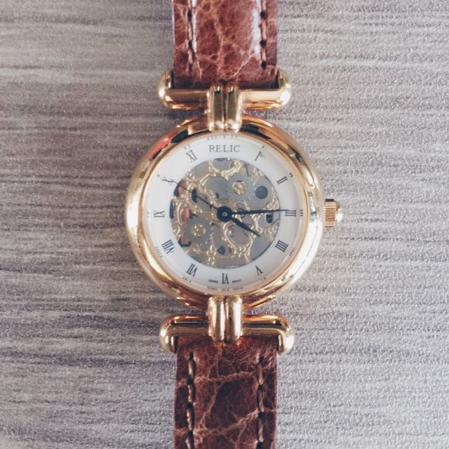 Vintage Relic Watch, Women's Fashion, Watches & Accessories, Watches on ...