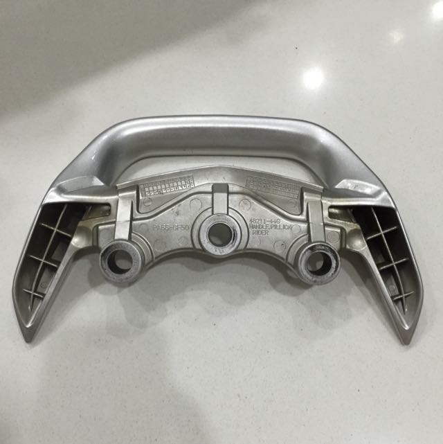 GSR 400/600 Pillion Original Handle Bar, Cars on Carousell
