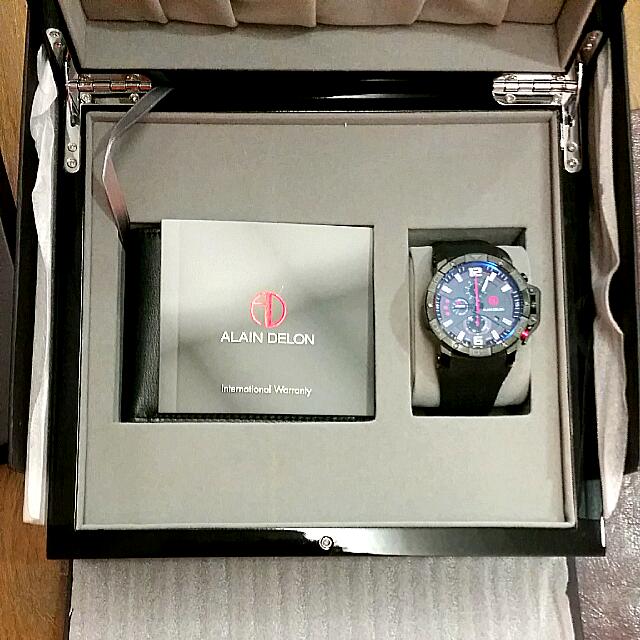 Authentic ALAIN DELON WATCH, Mobile Phones & Gadgets, Wearables & Smart ...